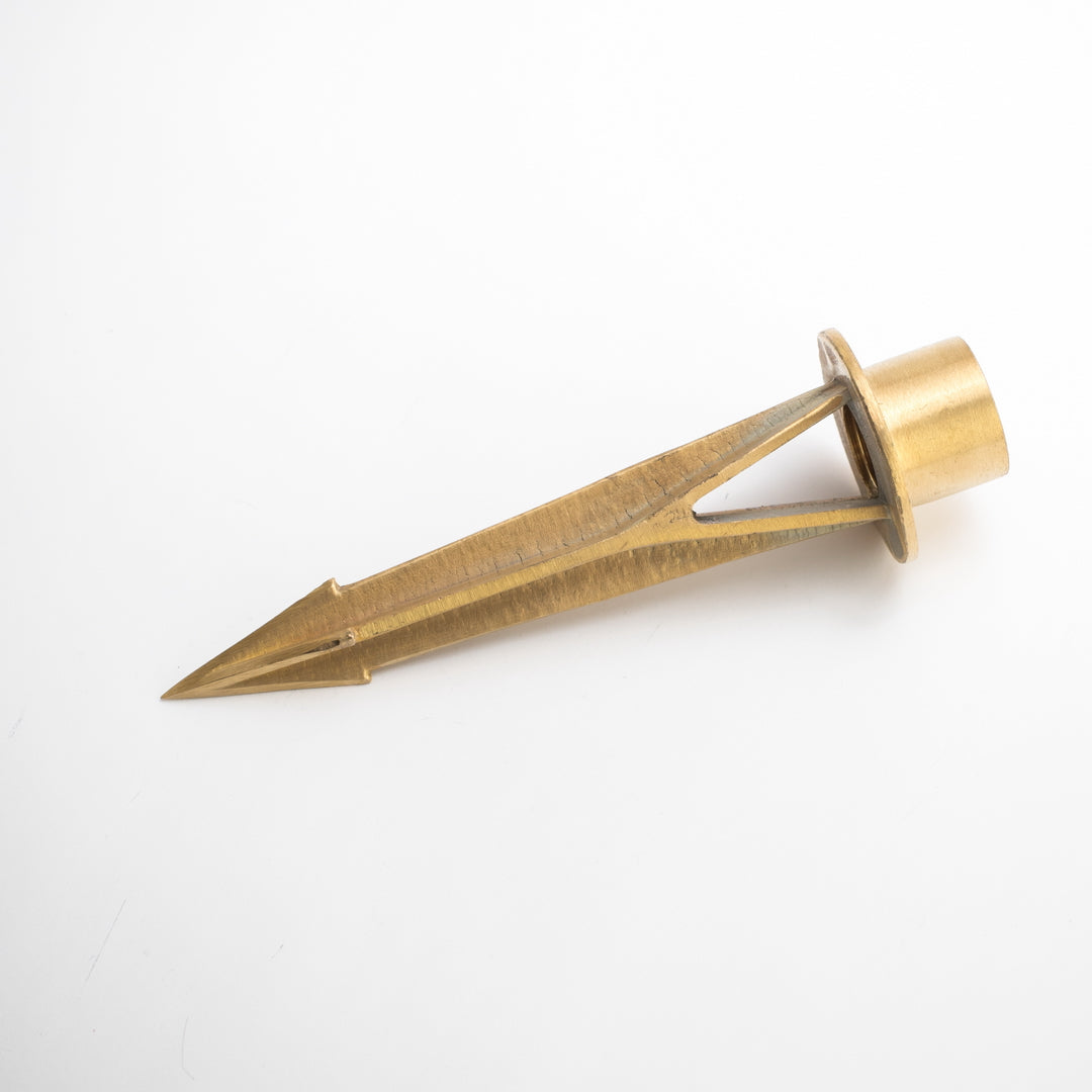 Brass Stake 7" – Sterling Lighting